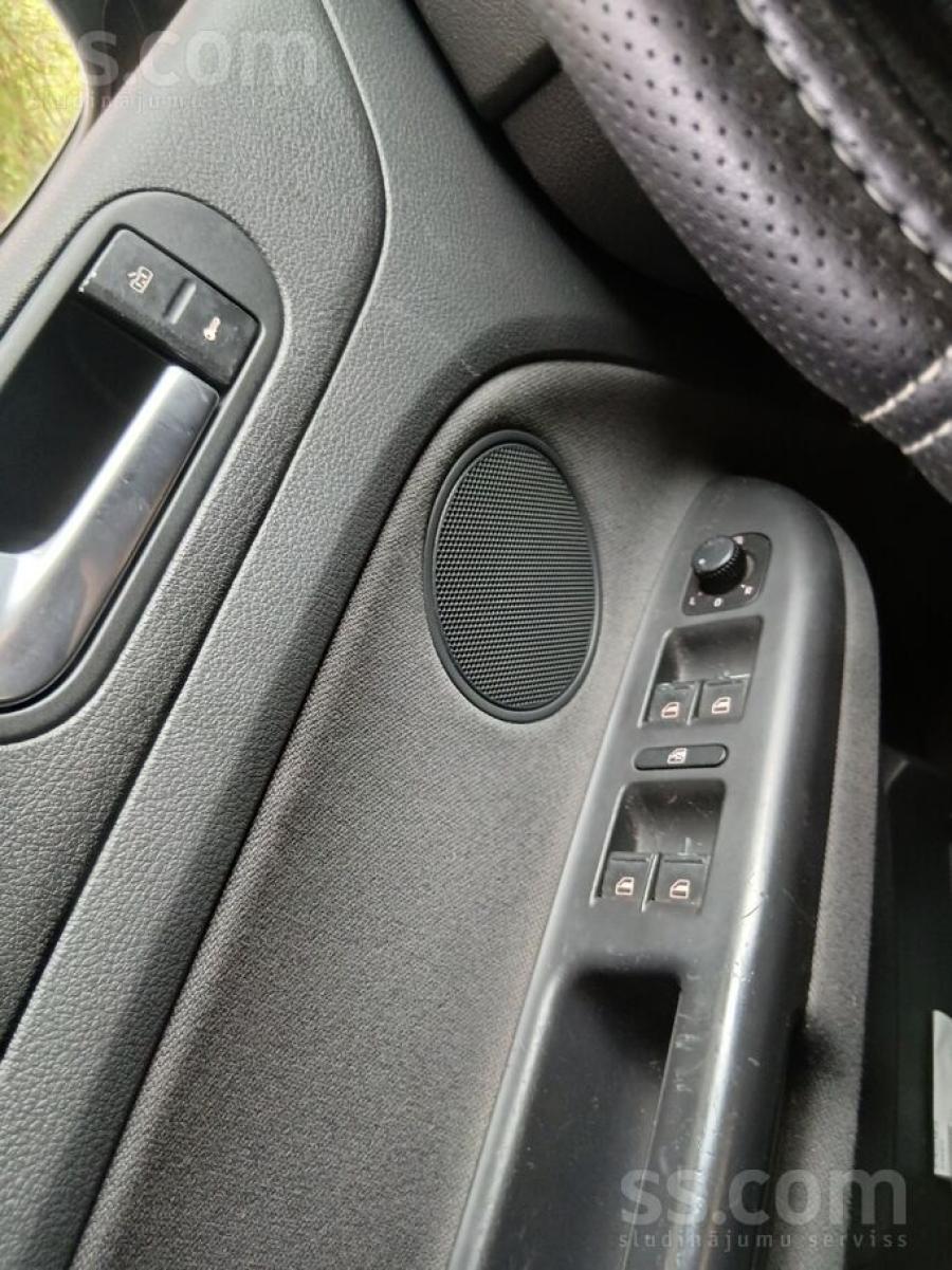 Brūns Volkswagen Golf Plus 2005 Valka, ar dzinēja tilpumu 1.90 L un nobraukumu 237 tūkst. km par 2800 €, foto 14 vietnē AUTOMOTO.COM.LV