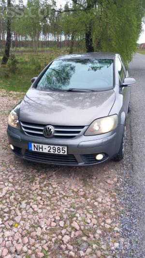 Brūns Volkswagen Golf Plus 2007 Rīga, ar dzinēja tilpumu 1.90 L un nobraukumu 254 tūkst. km par 2000 €, foto  vietnē AUTOMOTO.COM.LV