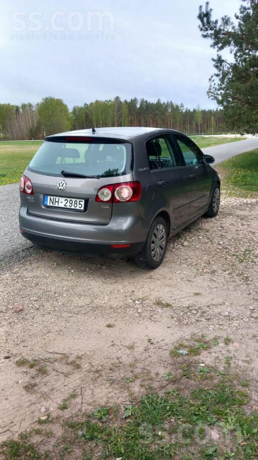 Brūns Volkswagen Golf Plus 2007 Rīga, ar dzinēja tilpumu 1.90 L un nobraukumu 254 tūkst. km par 2000 €, foto 5 vietnē AUTOMOTO.COM.LV