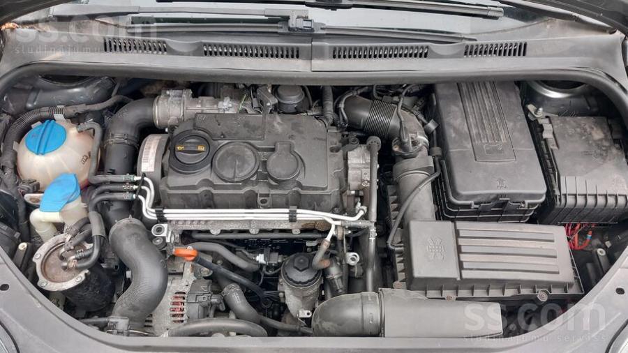 Brūns Volkswagen Golf Plus 2007 Rīga, ar dzinēja tilpumu 1.90 L un nobraukumu 254 tūkst. km par 2000 €, foto 8 vietnē AUTOMOTO.COM.LV