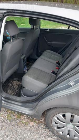 Brūns Volkswagen Golf Plus 2007 Rīga, ar dzinēja tilpumu 1.90 L un nobraukumu 254 tūkst. km par 2000 €, foto 12 vietnē AUTOMOTO.COM.LV