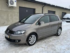 Brown Volkswagen Golf Plus 2009 in Siauliai, with an engine capacity of 2.00 L and mileage of 195 thousand km for 4900 €, photo 2 on AUTOMOTO.COM.LV
