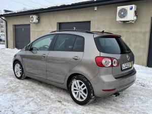 Brown Volkswagen Golf Plus 2009 in Siauliai, with an engine capacity of 2.00 L and mileage of 195 thousand km for 4900 €, photo 5 on AUTOMOTO.COM.LV