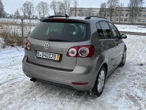 Brown Volkswagen Golf Plus 2009 in Siauliai, with an engine capacity of 2.00 L and mileage of 195 thousand km for 4900 €, photo 7 on AUTOMOTO.COM.LV