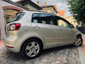 Brown Volkswagen Golf Plus 2009 in Cesis, with an engine capacity of 1.40 L and mileage of 0 thousand km for 3690 €, photo 7 on AUTOMOTO.COM.LV