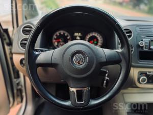 Brown Volkswagen Golf Plus 2009 in Cesis, with an engine capacity of 1.40 L and mileage of 0 thousand km for 3690 €, photo 20 on AUTOMOTO.COM.LV