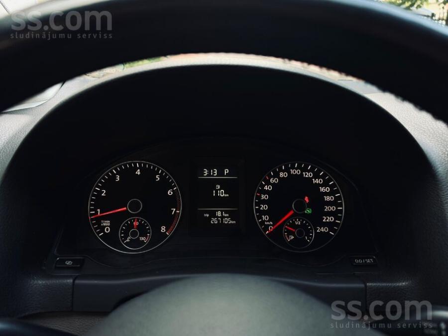 Brown Volkswagen Golf Plus 2009 in Cesis, with an engine capacity of 1.40 L and mileage of 0 thousand km for 3690 €, photo 21 on AUTOMOTO.COM.LV