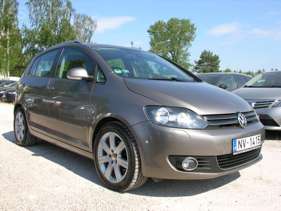 Brūns Volkswagen Golf Plus 2009 Rīga, ar dzinēja tilpumu 2.00 L un nobraukumu 0 tūkst. km par 5350 €, foto 3 vietnē AUTOMOTO.COM.LV