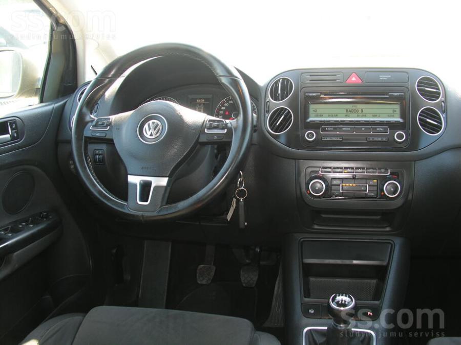 Brūns Volkswagen Golf Plus 2009 Rīga, ar dzinēja tilpumu 2.00 L un nobraukumu 0 tūkst. km par 5350 €, foto 11 vietnē AUTOMOTO.COM.LV
