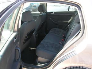 Brown Volkswagen Golf Plus 2009 in Riga, with an engine capacity of 2.00 L and mileage of 0 thousand km for 5350 €, photo 9 on AUTOMOTO.COM.LV