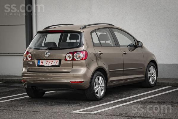 Brūns Volkswagen Golf Plus 2009 Rīga, ar dzinēja tilpumu 1.40 L un nobraukumu 59 tūkst. km par 7500 €, foto 5 vietnē AUTOMOTO.COM.LV