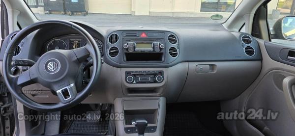 Brūns Volkswagen Golf Plus 2010 Tallina, ar dzinēja tilpumu 1.60 L un nobraukumu 160 tūkst. km par 4900 €, foto 8 vietnē AUTOMOTO.COM.LV