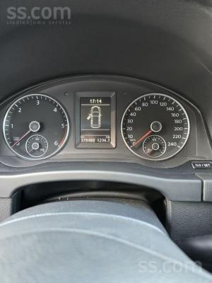 Brown Volkswagen Golf Plus 2010 in Ventspils, with an engine capacity of 1.60 L and mileage of 378 thousand km for 3100 €, photo 13 on AUTOMOTO.COM.LV