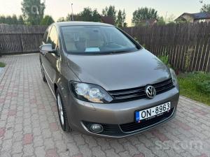 Brūns Volkswagen Golf Plus 2010 Ogre, ar dzinēja tilpumu 1.20 L un nobraukumu 211 tūkst. km par 4980 €, foto 3 vietnē AUTOMOTO.COM.LV