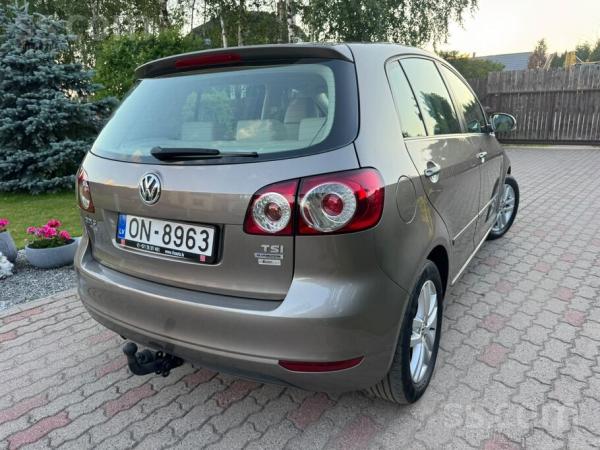 Brūns Volkswagen Golf Plus 2010 Ogre, ar dzinēja tilpumu 1.20 L un nobraukumu 211 tūkst. km par 4980 €, foto 10 vietnē AUTOMOTO.COM.LV