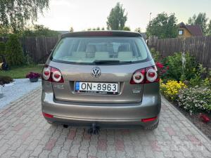 Brūns Volkswagen Golf Plus 2010 Ogre, ar dzinēja tilpumu 1.20 L un nobraukumu 211 tūkst. km par 4980 €, foto 14 vietnē AUTOMOTO.COM.LV