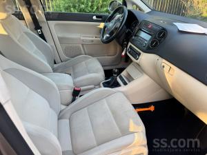 Brūns Volkswagen Golf Plus 2010 Ogre, ar dzinēja tilpumu 1.20 L un nobraukumu 211 tūkst. km par 4980 €, foto 25 vietnē AUTOMOTO.COM.LV