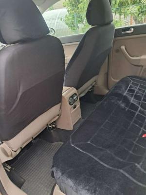 Brown Volkswagen Golf Plus 2010 in Raseiniai, with an engine capacity of 1.20 L and mileage of 175 thousand km for 4700 €, photo 3 on AUTOMOTO.COM.LV
