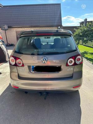 Brown Volkswagen Golf Plus 2010 in Raseiniai, with an engine capacity of 1.20 L and mileage of 175 thousand km for 4700 €, photo 11 on AUTOMOTO.COM.LV