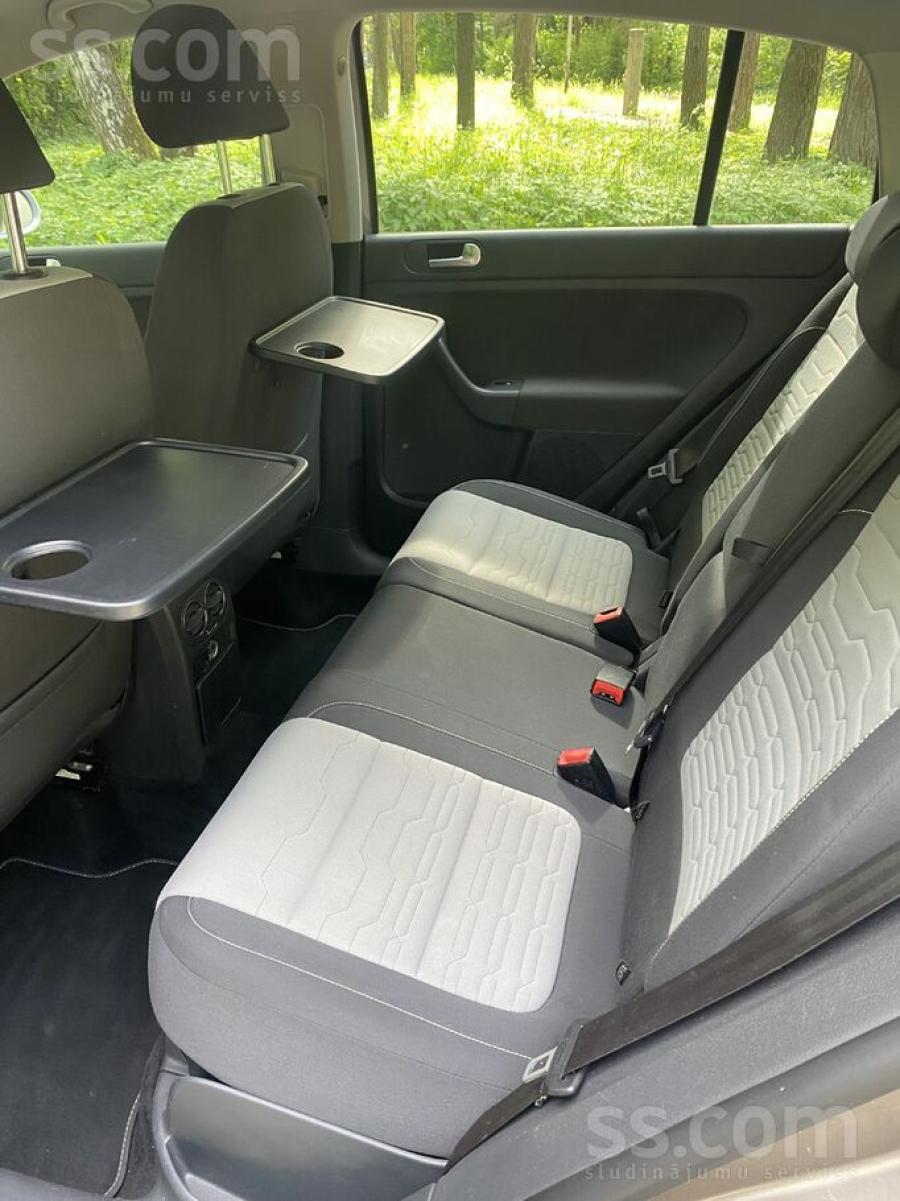 Brūns Volkswagen Golf Plus 2011 Rīga, ar dzinēja tilpumu 2.00 L un nobraukumu 0 tūkst. km par 5970 €, foto 8 vietnē AUTOMOTO.COM.LV