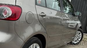Brūns Volkswagen Golf Plus 2011 Rīga, ar dzinēja tilpumu 1.60 L un nobraukumu 254 tūkst. km par 3990 €, foto 7 vietnē AUTOMOTO.COM.LV