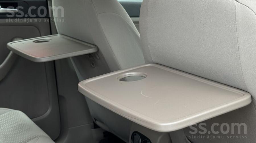 Brūns Volkswagen Golf Plus 2011 Rīga, ar dzinēja tilpumu 1.60 L un nobraukumu 254 tūkst. km par 3990 €, foto 23 vietnē AUTOMOTO.COM.LV