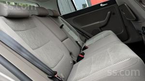 Brūns Volkswagen Golf Plus 2011 Rīga, ar dzinēja tilpumu 1.60 L un nobraukumu 254 tūkst. km par 3990 €, foto 24 vietnē AUTOMOTO.COM.LV