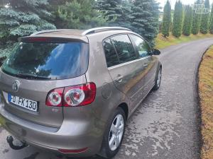 Brown Volkswagen Golf Plus 2011 in Utena, with an engine capacity of 1.60 L and mileage of 202 thousand km for 4650 €, photo 4 on AUTOMOTO.COM.LV
