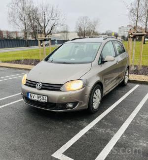 Brown Volkswagen Golf Plus 2011 in Riga, with an engine capacity of 1.60 L and mileage of 200 thousand km for 3900 €, photo 4 on AUTOMOTO.COM.LV