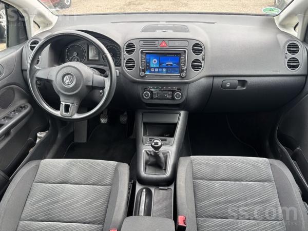 Brūns Volkswagen Golf Plus 2011 Ogre, ar dzinēja tilpumu 2.00 L un nobraukumu 247 tūkst. km par 5250 €, foto 9 vietnē AUTOMOTO.COM.LV