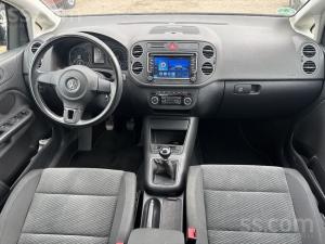 Brown Volkswagen Golf Plus 2011 in Ogre, with an engine capacity of 2.00 L and mileage of 247 thousand km for 5250 €, photo 10 on AUTOMOTO.COM.LV