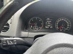 Brown Volkswagen Golf Plus 2011 in Ogre, with an engine capacity of 2.00 L and mileage of 247 thousand km for 5250 €, photo 12 on AUTOMOTO.COM.LV