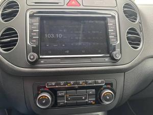 Brown Volkswagen Golf Plus 2011 in Ogre, with an engine capacity of 2.00 L and mileage of 247 thousand km for 5250 €, photo 10 on AUTOMOTO.COM.LV