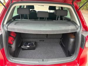 Brown Volkswagen Golf Plus 2011 in Ogre, with an engine capacity of 2.00 L and mileage of 247 thousand km for 5250 €, photo 16 on AUTOMOTO.COM.LV