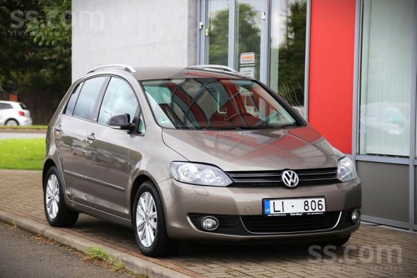 Brown Volkswagen Golf Plus 2011 in Riga, with an engine capacity of 1.60 L and mileage of 161 thousand km for 3995 €, photo 5 on AUTOMOTO.COM.LV