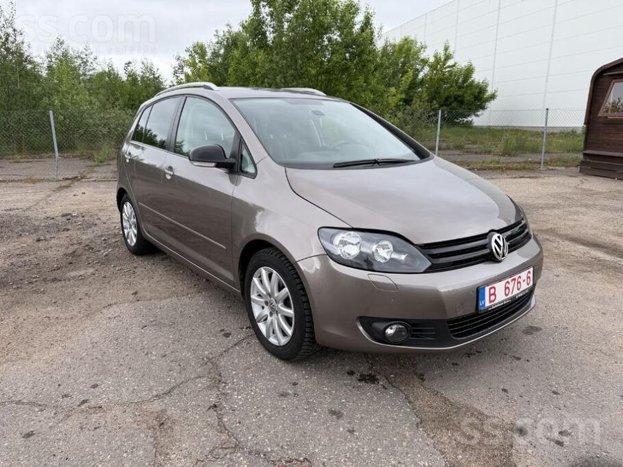 Brown Volkswagen Golf Plus 2012 in Daugavpils, with an engine capacity of 1.40 L and mileage of 126 thousand km for 7850 €, photo 7 on AUTOMOTO.COM.LV
