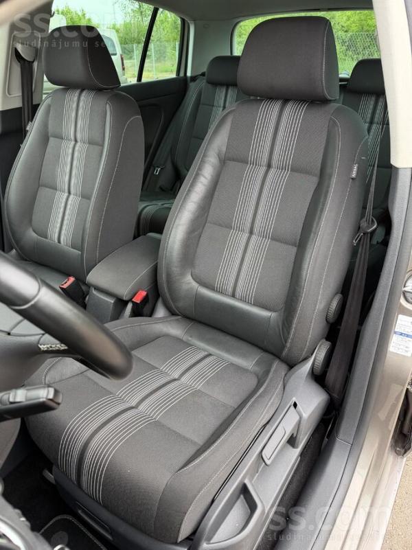 Brown Volkswagen Golf Plus 2012 in Daugavpils, with an engine capacity of 1.40 L and mileage of 126 thousand km for 7850 €, photo 8 on AUTOMOTO.COM.LV