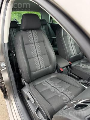 Brown Volkswagen Golf Plus 2012 in Daugavpils, with an engine capacity of 1.40 L and mileage of 126 thousand km for 7850 €, photo 18 on AUTOMOTO.COM.LV