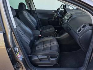 Brūns Volkswagen Golf Plus 2012 Ogre, ar dzinēja tilpumu 1.20 L un nobraukumu 193 tūkst. km par 4950 €, foto 10 vietnē AUTOMOTO.COM.LV