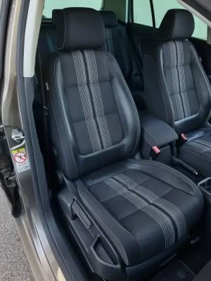 Brūns Volkswagen Golf Plus 2012 Ogre, ar dzinēja tilpumu 1.20 L un nobraukumu 193 tūkst. km par 4950 €, foto 14 vietnē AUTOMOTO.COM.LV