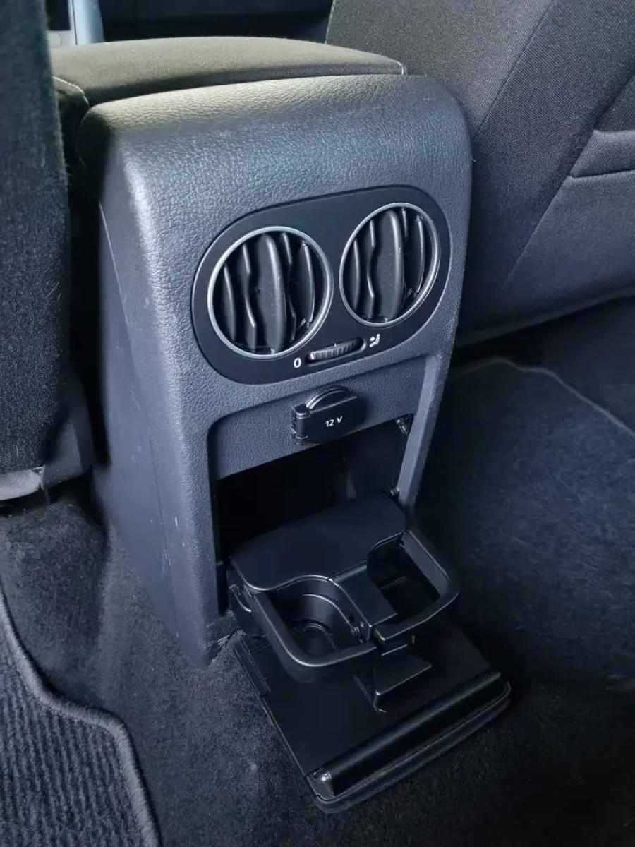 Brūns Volkswagen Golf Plus 2012 Ogre, ar dzinēja tilpumu 1.20 L un nobraukumu 193 tūkst. km par 4950 €, foto 21 vietnē AUTOMOTO.COM.LV