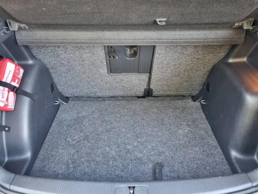 Brūns Volkswagen Golf Plus 2012 Ogre, ar dzinēja tilpumu 1.20 L un nobraukumu 193 tūkst. km par 4950 €, foto 23 vietnē AUTOMOTO.COM.LV