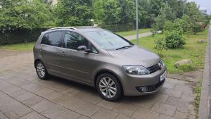 Brūns Volkswagen Golf Plus 2012 Viļņa, ar dzinēja tilpumu 1.60 L un nobraukumu 278 tūkst. km par 5100 €, foto  vietnē AUTOMOTO.COM.LV