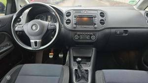 Brown Volkswagen Golf Plus 2012 in Vilnius, with an engine capacity of 1.60 L and mileage of 278 thousand km for 5100 €, photo 7 on AUTOMOTO.COM.LV