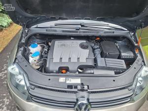 Brown Volkswagen Golf Plus 2012 in Utena, with an engine capacity of 1.60 L and mileage of 202 thousand km for 4600 €, photo 13 on AUTOMOTO.COM.LV
