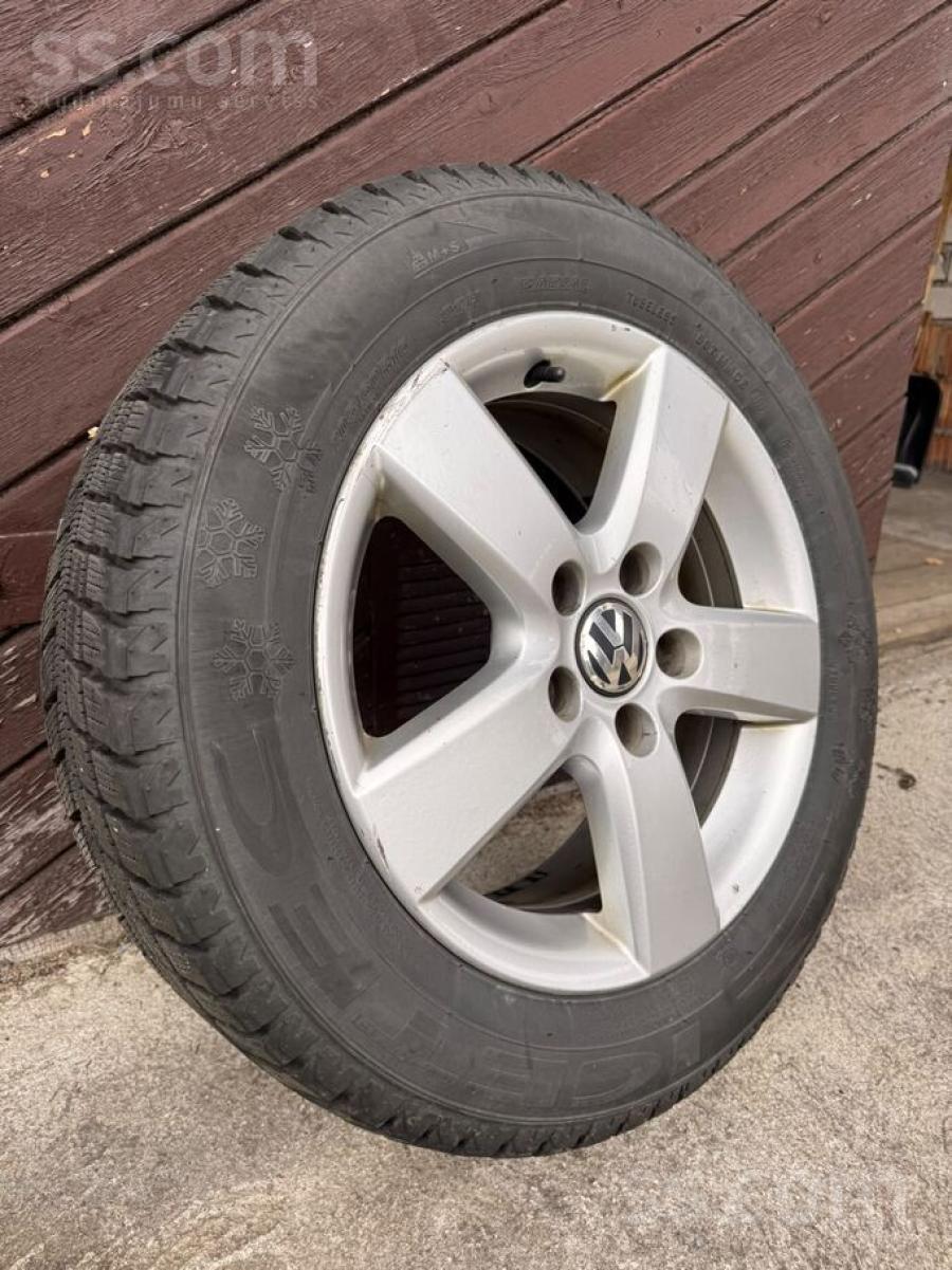 Brūns Volkswagen Golf Plus 2012 Rīga, ar dzinēja tilpumu 2.00 L un nobraukumu 241 tūkst. km par 4700 €, foto 18 vietnē AUTOMOTO.COM.LV