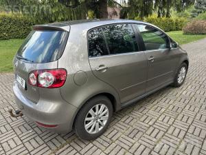 Brown Volkswagen Golf Plus 2012 in Riga, with an engine capacity of 1.40 L and mileage of 225 thousand km for 6200 €, photo 4 on AUTOMOTO.COM.LV