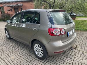 Brown Volkswagen Golf Plus 2012 in Riga, with an engine capacity of 1.40 L and mileage of 225 thousand km for 6200 €, photo 5 on AUTOMOTO.COM.LV