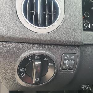 Brown Volkswagen Golf Plus 2013 in Klaipeda, with an engine capacity of 2.00 L and mileage of 269 thousand km for 5650 €, photo 18 on AUTOMOTO.COM.LV