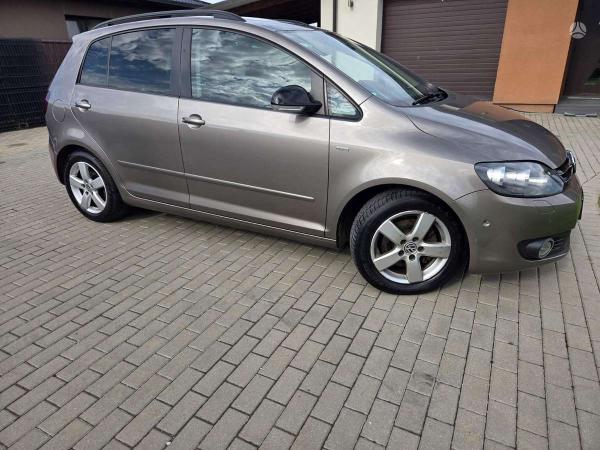 Brūns Volkswagen Golf Plus 2013 Kaišiadorys, ar dzinēja tilpumu 1.97 L un nobraukumu 221 tūkst. km par 6150 €, foto 7 vietnē AUTOMOTO.COM.LV